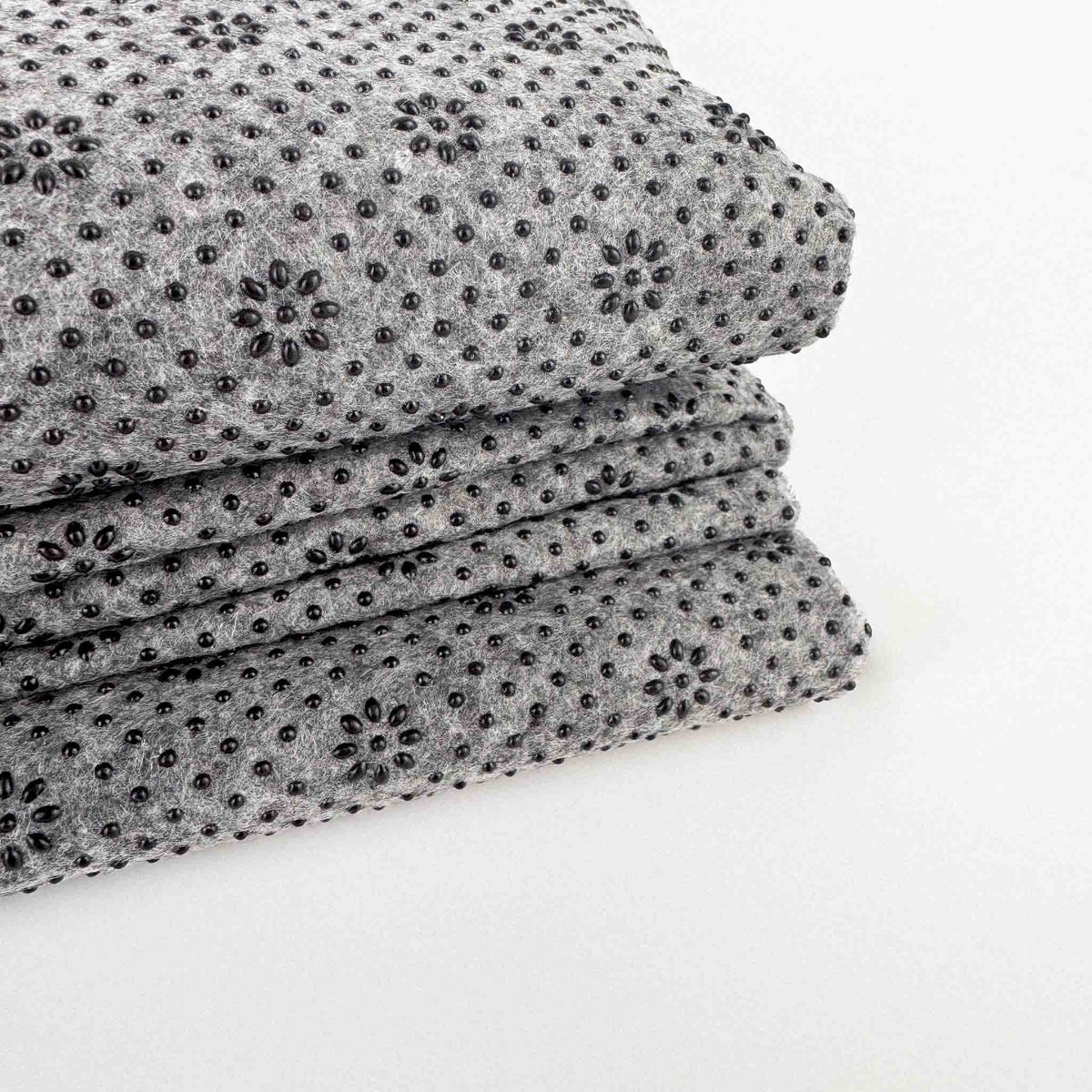 Non-Slip Felt Fabric Rug Tufting Secondary Backing Cloth – Tuftbox